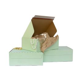10x8x4 Green Self Seal Folding Boxes