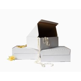 10x8x4 White Self Seal Folding Boxes
